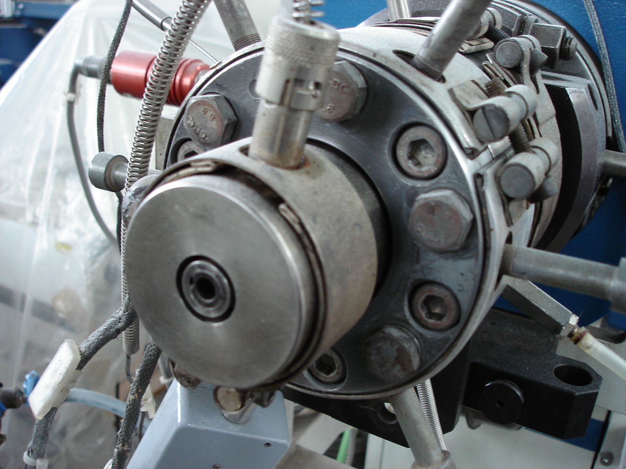 Mantenimiento de máquinas y equipos de extrusión de plástico | Centro ...